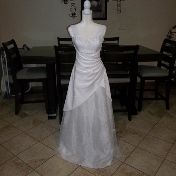 Morgan & Co. | Dresses | Ptp 5 White Prom Dress Size 91 | Poshmark
